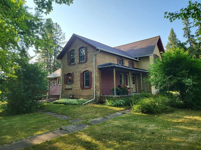 Single Family Homes For Sale in 53014 - Chilton, WI - 7 Listings | Trulia