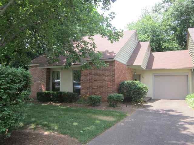 706 Hard Scuffle Ct, Bowling Green, KY 42103 - See Est. Value, Schools ...