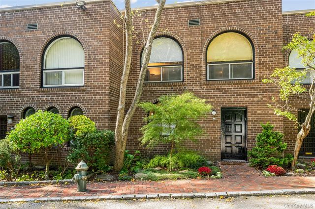 10471 Homes For Sale & 10471 Real Estate - 138 Homes | Trulia