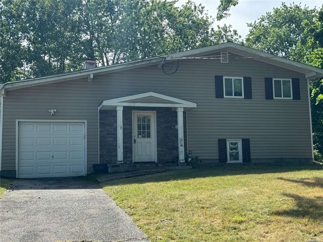 Holbrook, NY Homes For Sale & Holbrook, NY Real Estate | Trulia