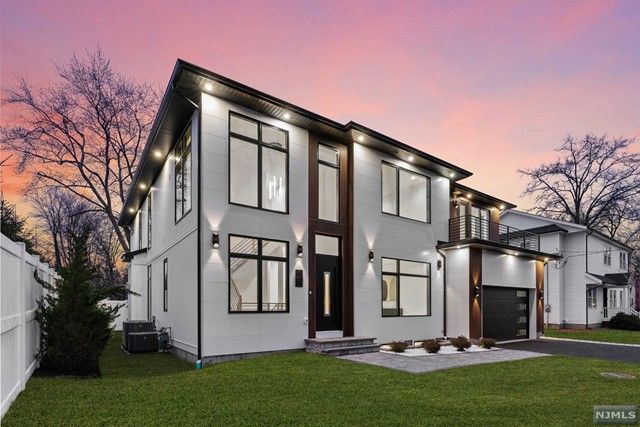 Paramus, NJ Homes For Sale & Paramus, NJ Real Estate | Trulia