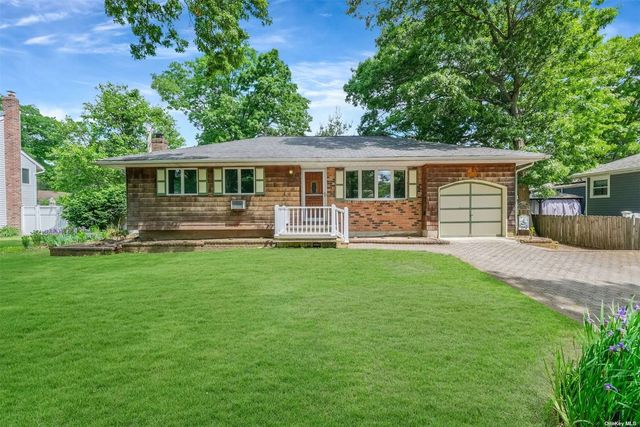 Holbrook, NY Homes For Sale & Holbrook, NY Real Estate | Trulia