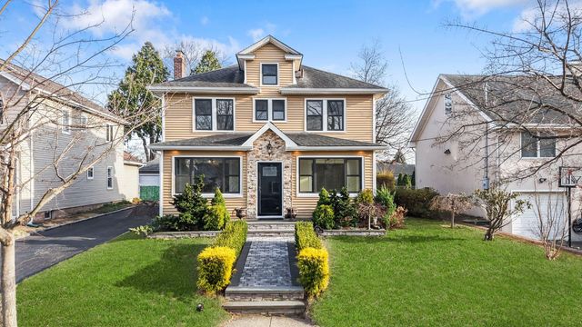 Mineola, NY Homes For Sale & Real Estate