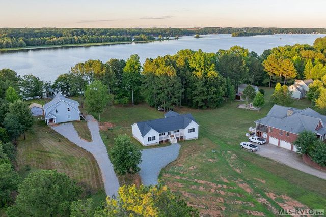 Houses for Sale Near Me - Find Nearby Real Estate & Homes | Trulia