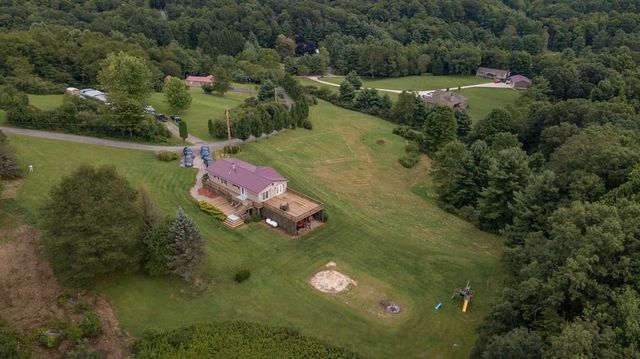 251 Pack St, Cool Ridge, WV 25825 - See Est. Value, Schools & More