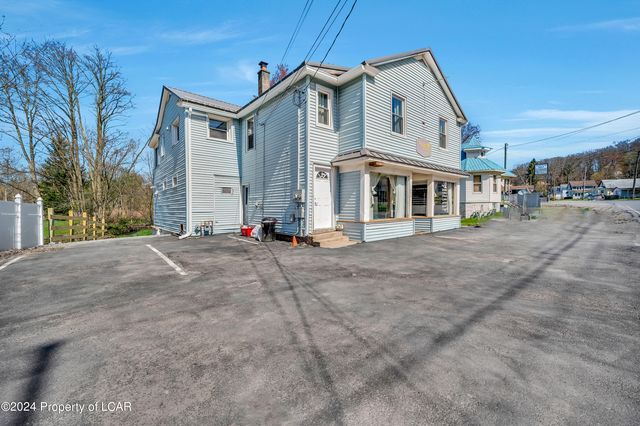 Dallas, PA Homes For Sale & Real Estate