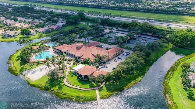 Valencia Lakes, Boynton Beach, FL Homes For Sale & Valencia Lakes ...
