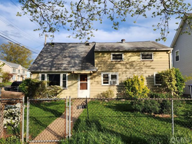 Iselin, NJ Homes For Sale & Iselin, NJ Real Estate | Trulia