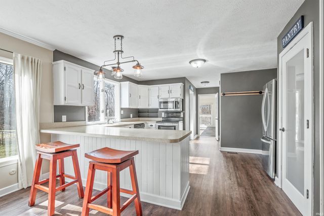 Fountaintown, IN Homes For Sale & Fountaintown, IN Real Estate | Trulia