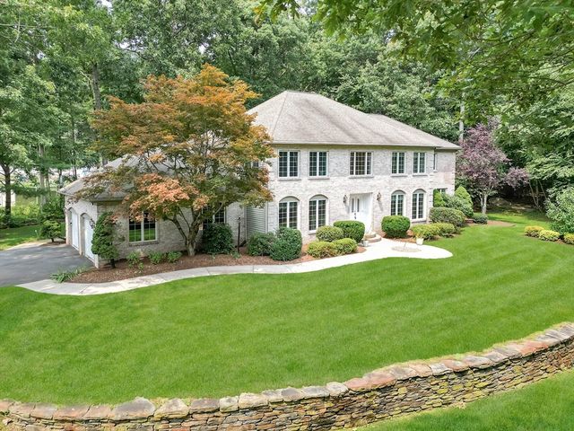 Wilbraham, MA Homes For Sale & Real Estate