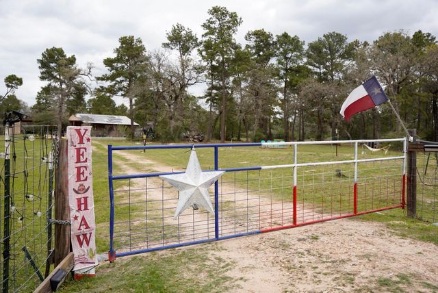 Columbus, TX Homes For Sale & Columbus, TX Real Estate | Trulia