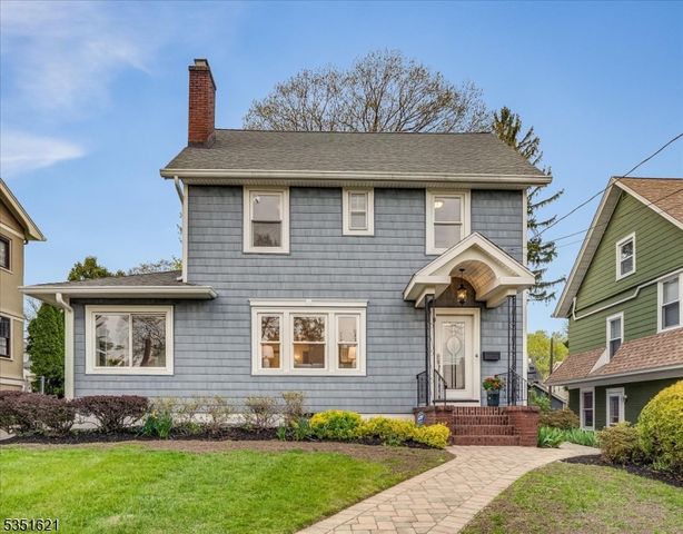 Montclair, NJ Condos For Sale - 65 Listings | Trulia