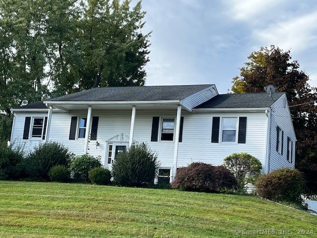 Brookfield, CT Homes For Sale & Real Estate