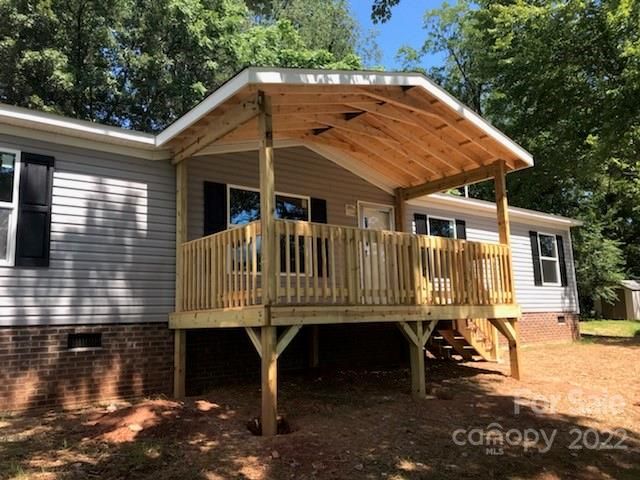 1114 Virginia St SW, Lenoir, NC 28645 - See Est. Value, Schools & More