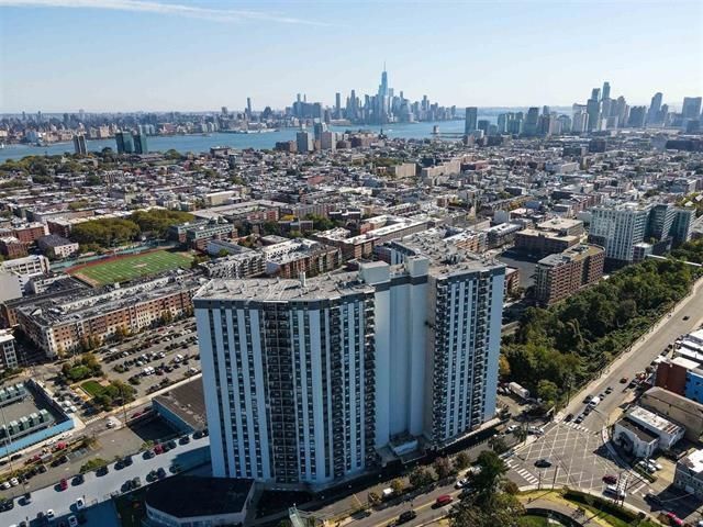 Union City, NJ Homes For Sale & Real Estate - 129 Homes | Trulia