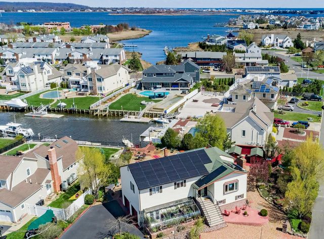 8 Gull Point Rd, Monmouth Beach, NJ 07750 | Trulia