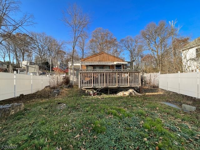 Stanhope, NJ Homes For Sale & Stanhope, NJ Real Estate | Trulia