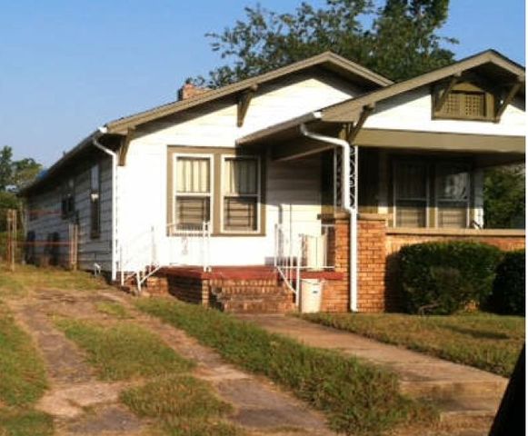 1728 Center St S, Birmingham, AL 35211 - See Est. Value, Schools & More