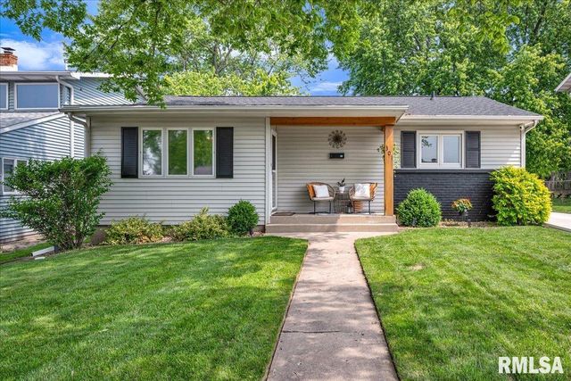 Washington, IL Homes For Sale & Real Estate