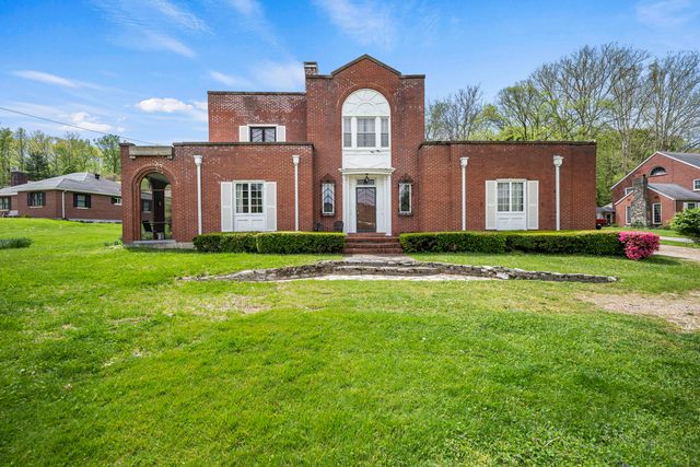 Irvine, KY Homes For Sale & Real Estate