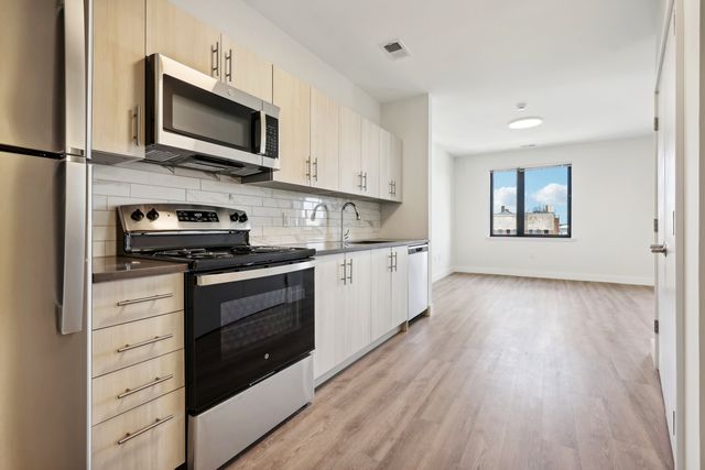 SUMMIT Orange Crossing - Orange, NJ | Trulia