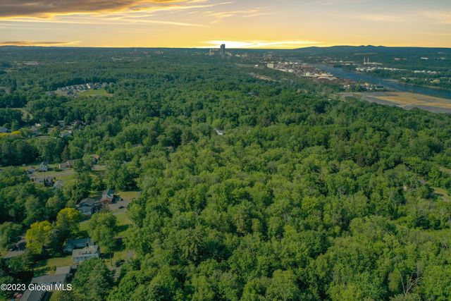 Glenmont, NY Homes For Sale & Glenmont, NY Real Estate | Trulia