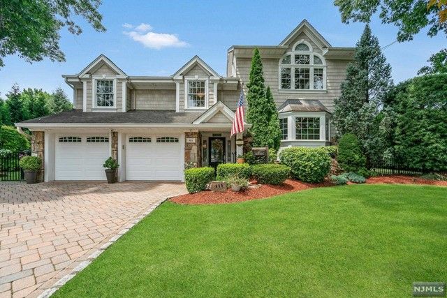 Cresskill, NJ Homes For Sale & Real Estate