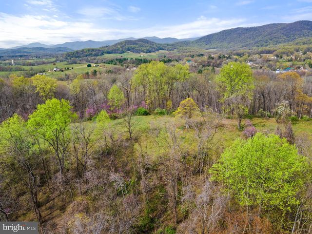 Washington, VA Homes For Sale - Updated Daily