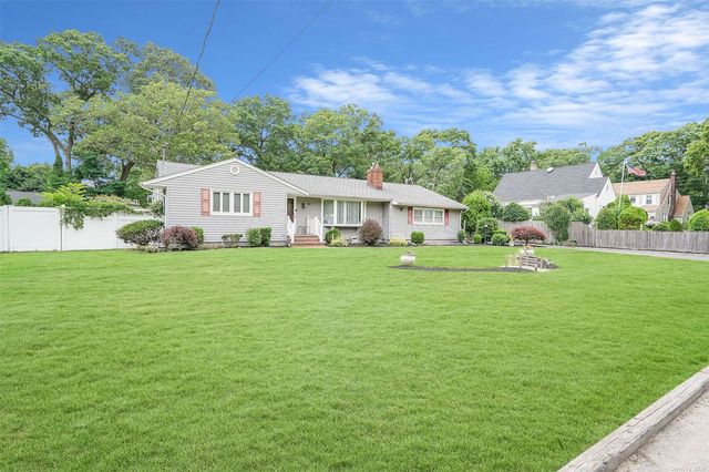 Holbrook, NY Homes For Sale & Holbrook, NY Real Estate | Trulia