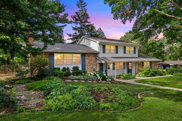 Iowa City, IA Homes For Sale & Iowa City, IA Real Estate | Trulia