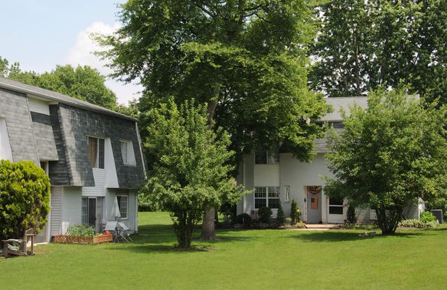 Pine Gate Apartments - Old Bridge, NJ | Trulia