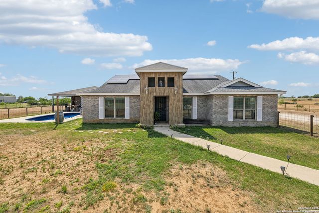 Adkins, TX Homes For Sale & Real Estate - 147 Homes | Trulia