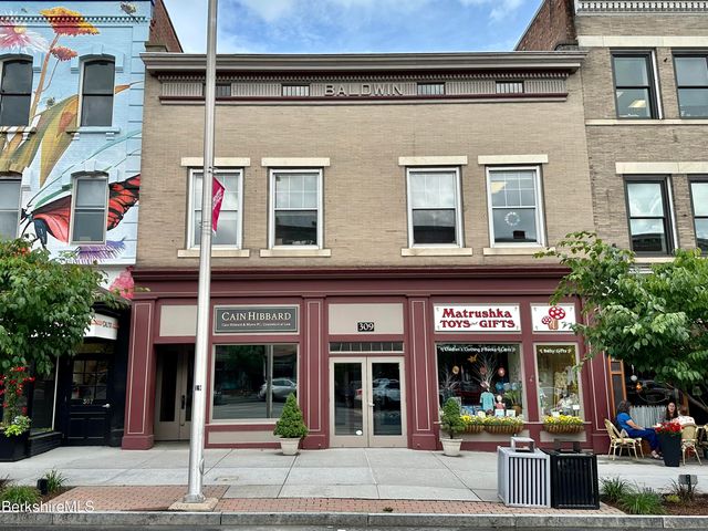 Great Barrington, MA Homes For Sale & Great Barrington, MA Real Estate ...