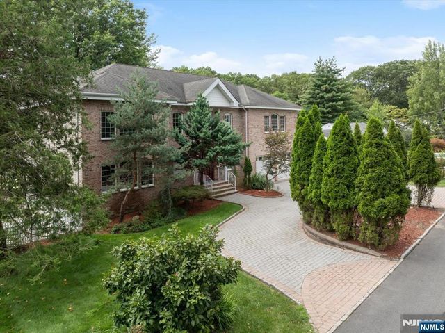 Montvale, NJ Homes For Sale & Real Estate - 75 Homes | Trulia