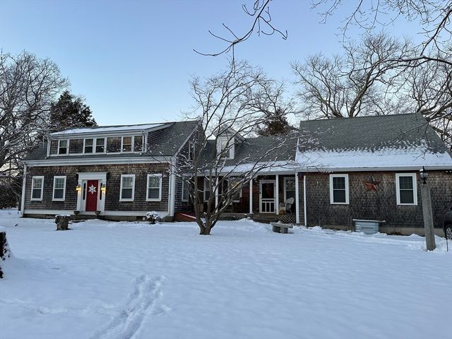 Halifax, MA Homes For Sale & Real Estate