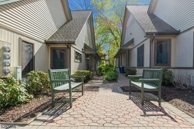 Berkeley Heights, NJ Homes For Sale & Berkeley Heights, NJ Real Estate ...