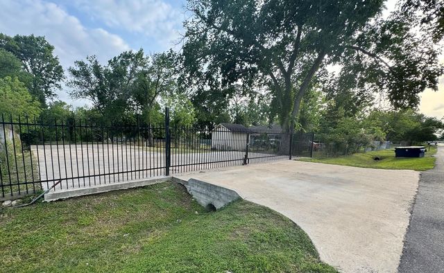 77032 Homes For Sale & 77032 Real Estate | Trulia