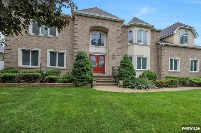 Emerson, NJ Homes For Sale & Real Estate