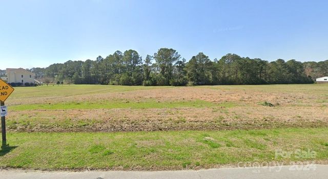 View Waterfront Homes for Sale in Oriental, NC - 92 Houses | Trulia