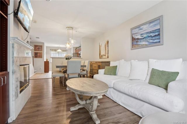 Peekskill, NY Homes For Sale & Peekskill, NY Real Estate | Trulia