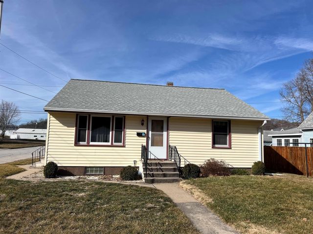 Decorah, IA Homes For Sale & Decorah, IA Real Estate | Trulia