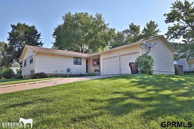 201 N 3rd St, Elmwood, NE 68349 - See Est. Value, Schools & More