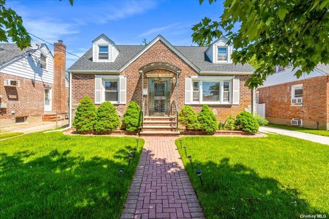 Valley Stream, NY Homes For Sale & Valley Stream, NY Real Estate | Trulia