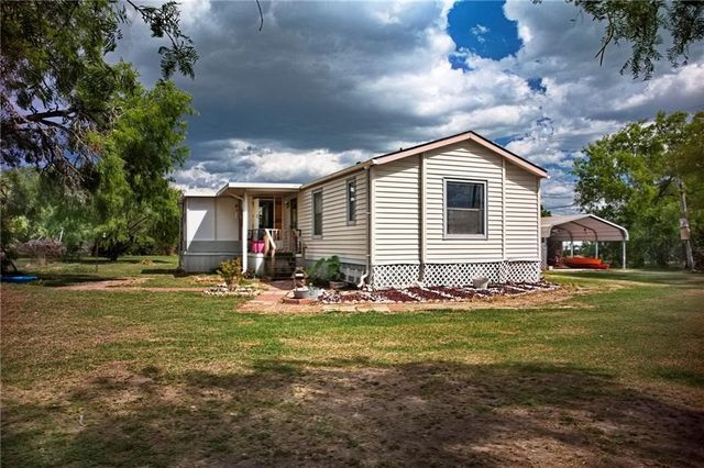 9692 County Road 301, Mathis, TX 78368 | Trulia