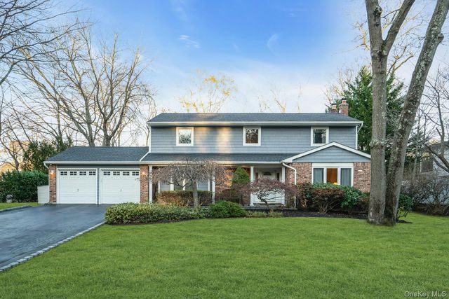 Dix Hills, NY Homes For Sale & Real Estate - 64 Homes | Trulia