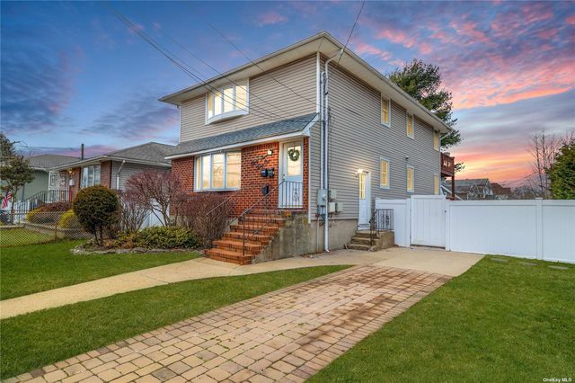 Wantagh, NY Homes For Sale & Wantagh, NY Real Estate | Trulia