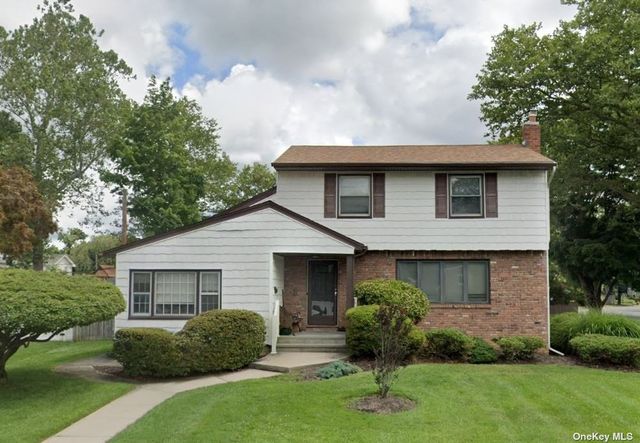 Melville, NY Homes For Sale & Melville, NY Real Estate | Trulia