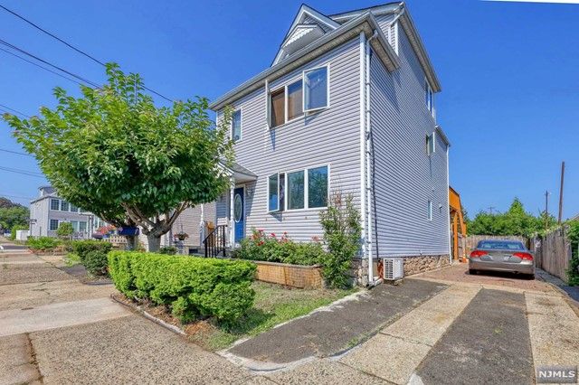 East Rutherford, NJ Homes For Sale & East Rutherford, NJ Real Estate ...