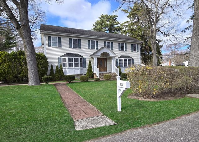 Holbrook, NY Homes For Sale & Real Estate