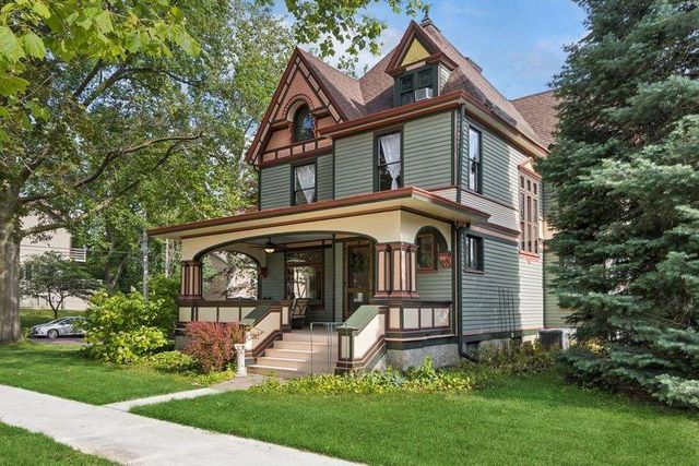 Iowa City, IA Homes For Sale & Iowa City, IA Real Estate | Trulia
